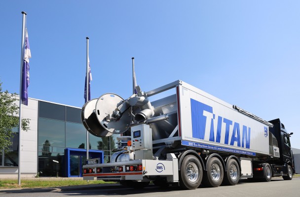 Semi-remorque TITAN Z » BMS - Bau-Maschinen-Service AG